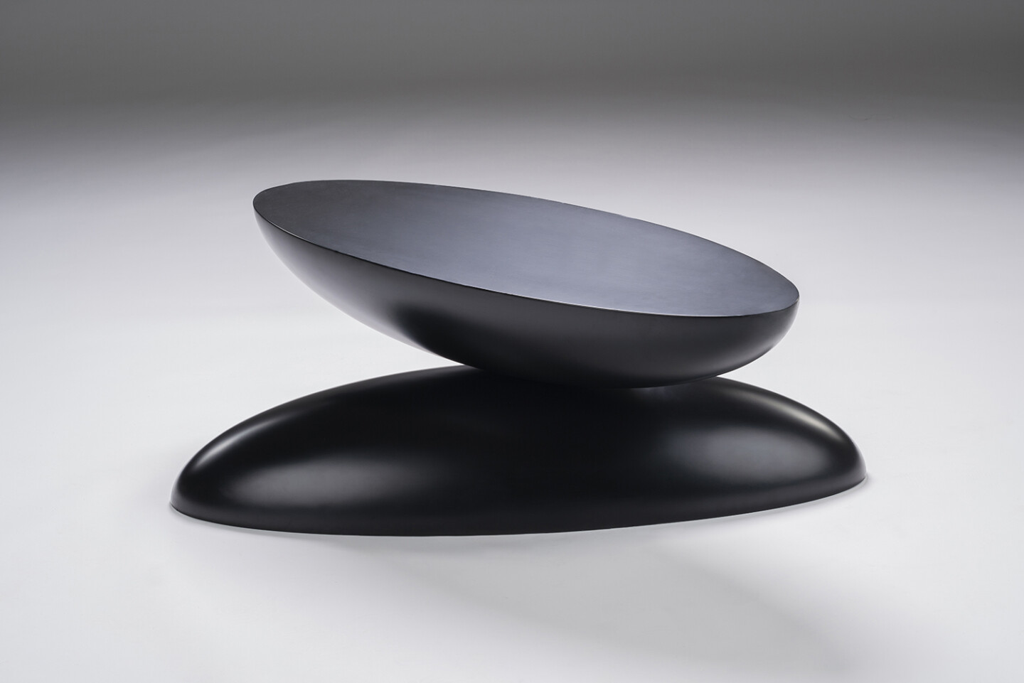 Sculpt table | ATMOSFERA